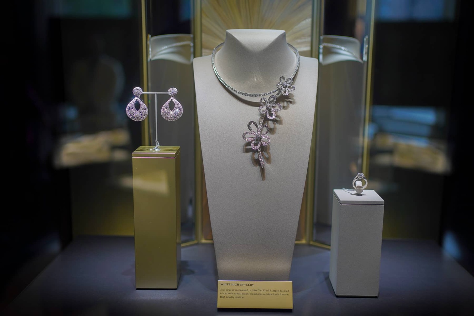 Van Cleef & Arpels Opens New Flagship Store On Toronto’s Mink Mile